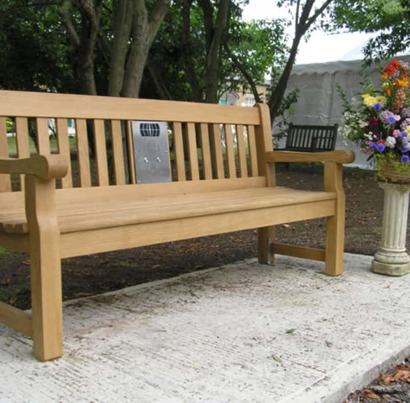 Audio Bench - Traditional - InterpretationShop